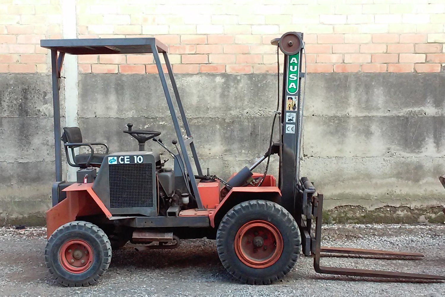 Toro AUSA CE10 - Cabauoportunitats.com