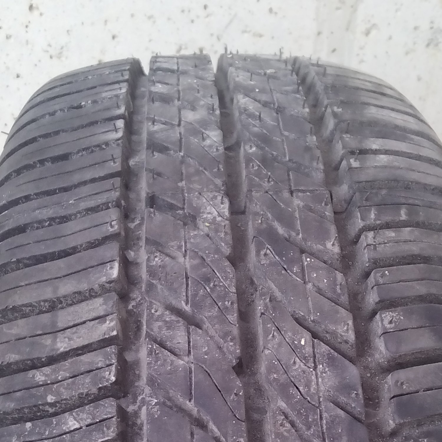 Pneumàtic GOODYEAR 165 65 R14 - Cabauoportunitats.com